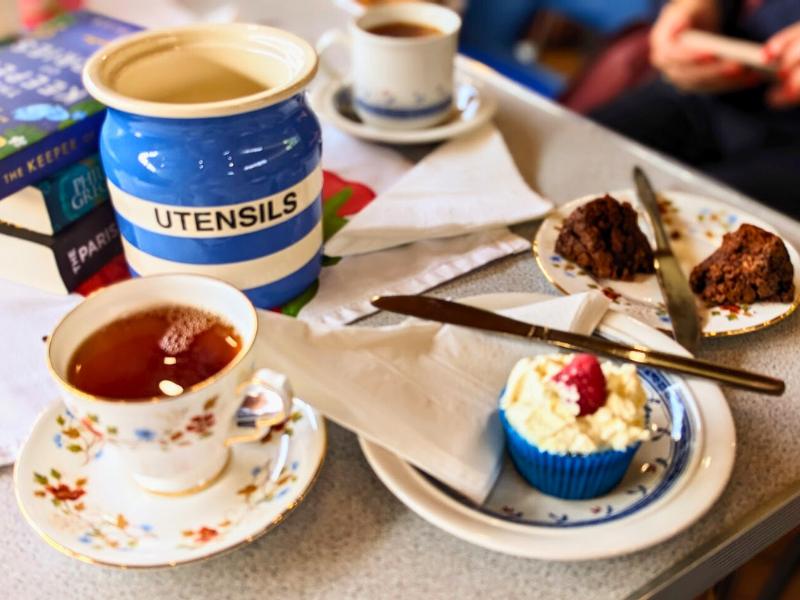 Faithful Finds: Uncovering Treasure at a Church Jumble, Craft or Book ...